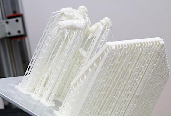 RESIONE M68 Tough White Resin Review - Tough Prints, Brilliant Color